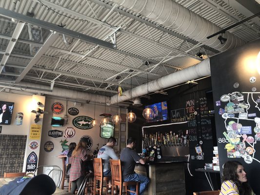 HOPS & CRAFTS TAPROOM - 109 Photos & 134 Reviews - 319 12th Ave S ...