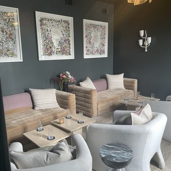 PRELUDE - Updated December 2025 - 104 Photos & 39 Reviews - 707 W 10th ...