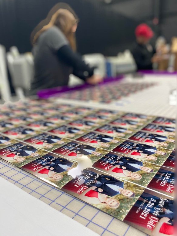 COMPADRES DESIGN - Updated October 2025 - 19 Photos - 4002 N Main St ...