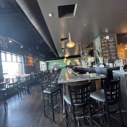 TABLE SIX KITCHEN + BAR - Updated December 2025 - 526 Photos & 924 ...