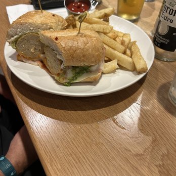 ROMA TABLE - Updated December 2025 - 215 Photos & 192 Reviews - 1503 ...