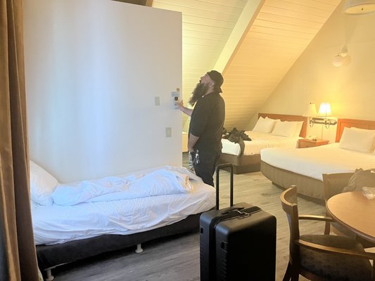 NEWPORT CHANNEL INN - Updated December 2025 - 77 Photos & 116 Reviews ...