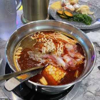 ROYAL HOT POT & BBQ - Updated December 2025 - 117 Photos & 24 Reviews ...