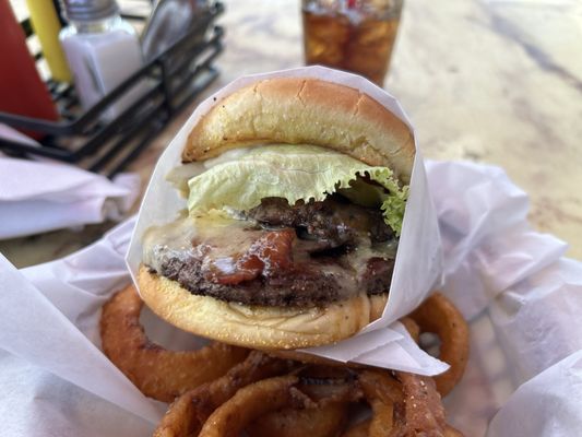 MAIN STREET BURGER - Updated December 2025 - 87 Photos & 202 Reviews ...