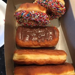 ZERILLI’S BAKERY - Updated May 2025 - 216 Photos & 95 Reviews - 42171 ...