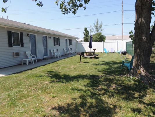 WHITE CAPS MOTEL & RV PARK - Updated October 2025 - 21 Photos - 2186 W ...