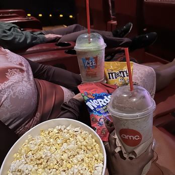AMC COURTHOUSE PLAZA 8 - Updated December 2025 - 114 Photos & 360 ...