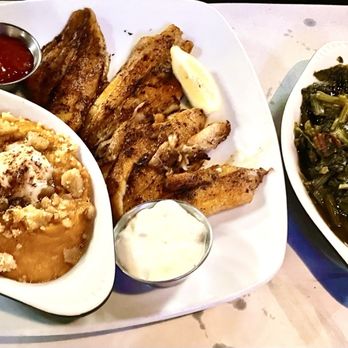 HALF SHELL OYSTER HOUSE - Updated January 2026 - 384 Photos & 195 ...