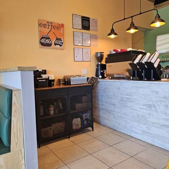 LATTE FACTORY - Updated December 2025 - 250 Photos - Av. Ing. Manuel ...