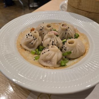 DUMPLING BAR - Updated July 2025 - 503 Photos & 209 Reviews - 119 N EI ...