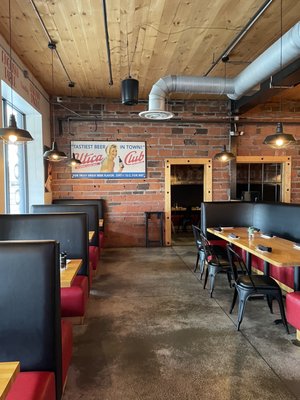 CHESTERFIELD’S TAVOLO - 139 Photos & 144 Reviews - 131 N Genesee St ...