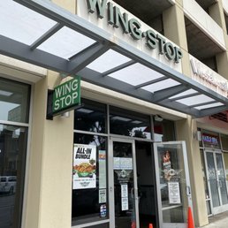 WINGSTOP - Updated June 2025 - 358 Photos & 856 Reviews - 227 Lake ...