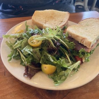 TICKLE TREE CAFE - Updated July 2024 - 903 Photos & 940 Reviews - 2853 ...