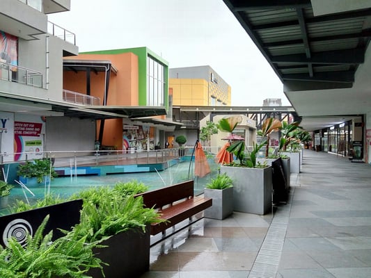 CIRCUIT MAKATI - Updated November 2025 - 19 Photos - Hipodromo Street ...