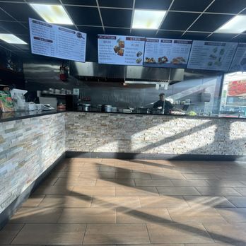 HALAL MUNCHIES - Updated January 2026 - 222 Photos & 308 Reviews - 69 ...