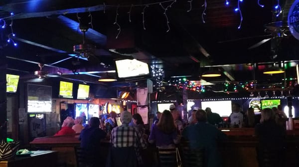 STEP BROTHERS LOUNGE & RESTAURANT - Updated December 2025 - 15 Photos ...