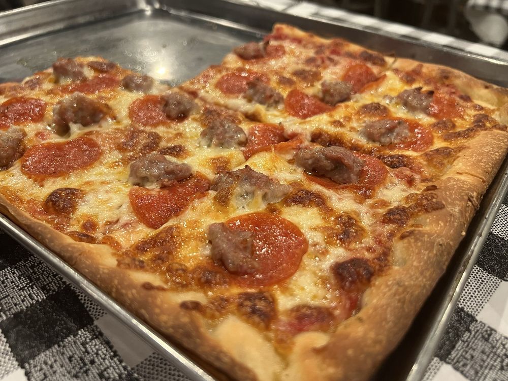 THE PINE - Updated January 2026 - 24 Reviews - 814 Hoosick Rd, Troy ...