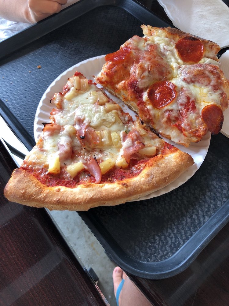 STATE STREET PIZZA & GRILL - Updated September 2024 - 28 Photos & 50 ...