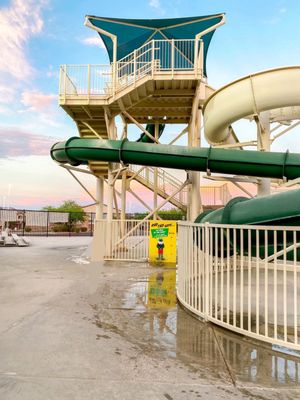 WHITNEY RANCH INDOOR POOL - Updated December 2025 - 28 Photos & 16 ...