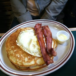 REDWOOD DRIVE-IN - Updated December 2025 - 92 Photos & 96 Reviews ...