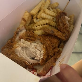 BLOCK 16 URBAN FOOD HALL - Updated August 2025 - 536 Photos & 119 ...