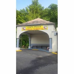 CAPTAIN PELL’S FAIRFAX CRABHOUSE - Updated January 2026 - 505 Photos ...