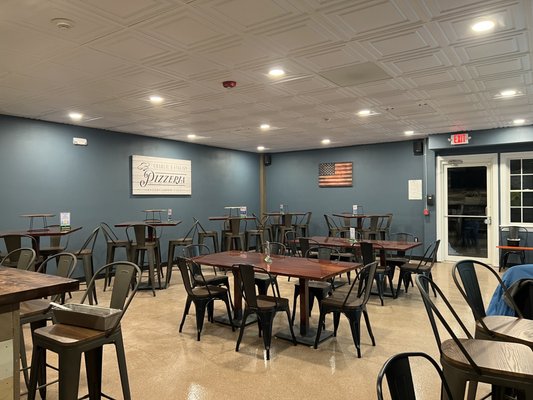 CHARLIE’S ITALIAN PIZZERIA AND RESTAURANT - Updated August 2025 - 24 ...