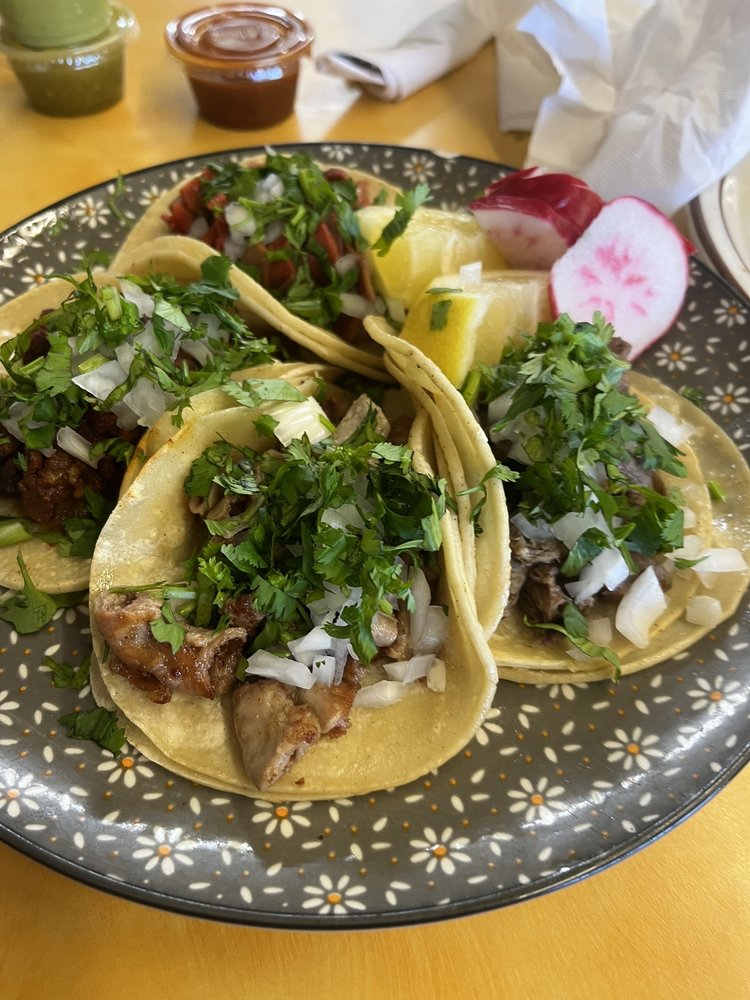 TAQUERIA JANITZIO - Updated October 2025 - 30 Photos & 38 Reviews ...