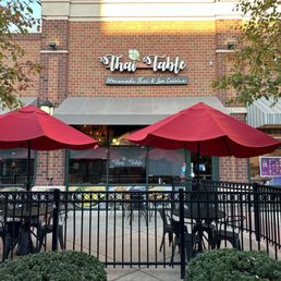 THAI TABLE - Updated December 2025 - 148 Photos & 70 Reviews - 5221 ...