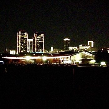 COYOTE DRIVE-IN - Updated December 2025 - 394 Photos & 354 Reviews ...