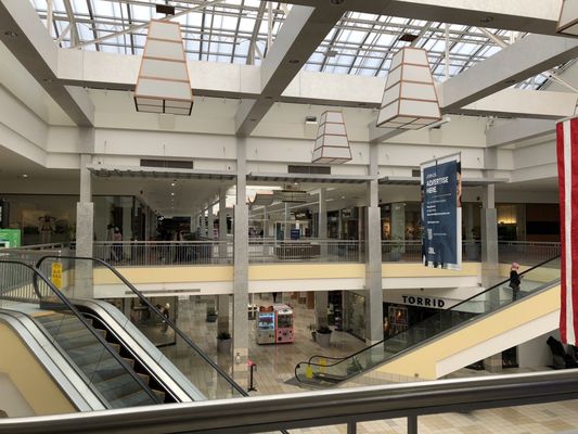 ST CLAIR SQUARE - Updated November 2024 - 30 Photos & 47 Reviews - 134 Saint Clair Sq, Fairview ...