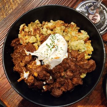 EDELWEISS PIZZA PUB PASTRIES - Updated December 2025 - 493 Photos & 226 ...