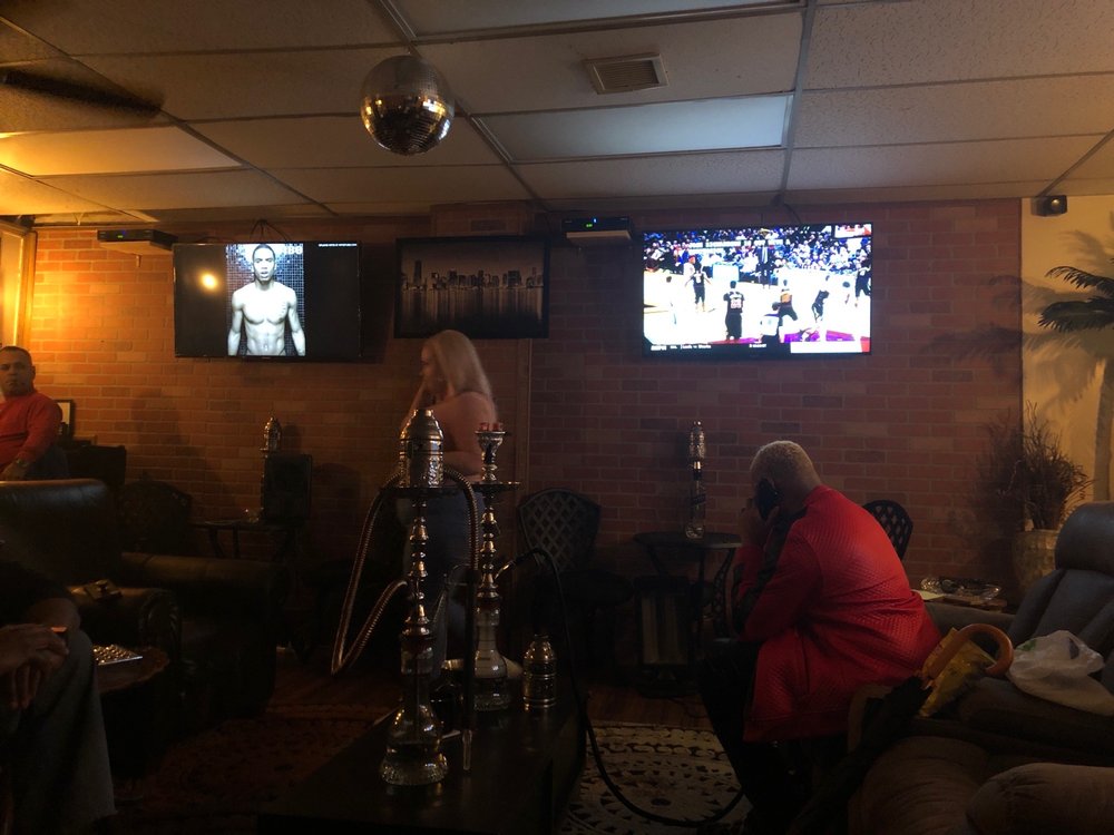 STATUS LOUNGE - 19 Photos & 10 Reviews - 41 Congress St, Newark, NJ - Yelp