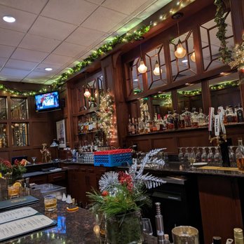 COLUMBIA CLUB - Updated July 2025 - 195 Photos & 100 Reviews - 121 ...