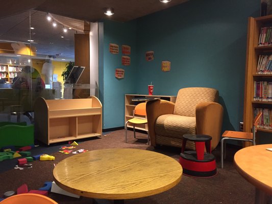 CHOLLA LIBRARY - Updated October 2025 - 30 Photos & 30 Reviews - 10050 ...