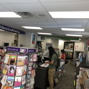 THE UPS STORE - 36 Photos & 79 Reviews - 1050 Bishop St, Honolulu, HI ...