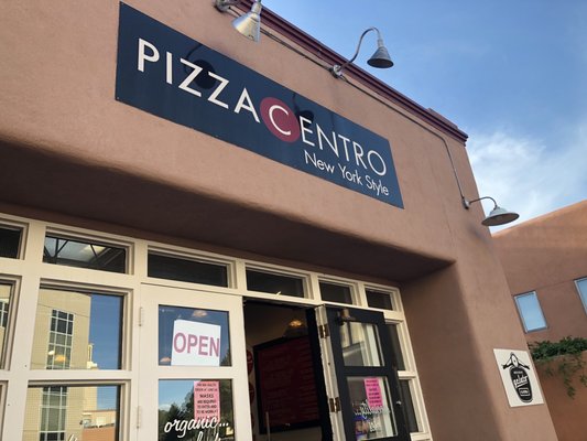PIZZA CENTRO - Updated July 2024 - 47 Photos & 181 Reviews - 418 ...