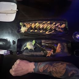 AKASHI FUSION ASIAN & SUSHI BAR - Updated June 2025 - 392 Photos & 317 ...