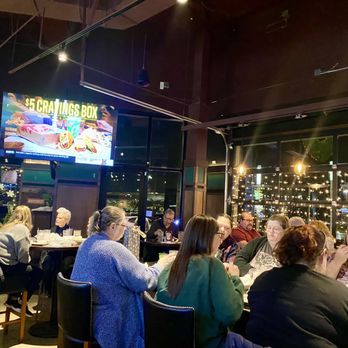 THE HOOLEY PUB & KITCHEN - Updated October 2025 - 23 Photos & 20 ...