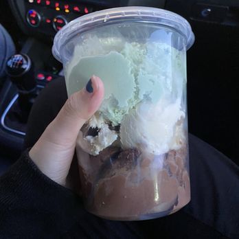 CLANCY’S ICE CREAM PARLOUR - Updated July 2024 - 767 Photos & 972 ...