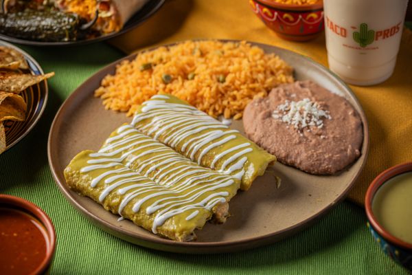 TACO PROS - Updated July 2025 - 242 E Capitol Dr, Milwaukee, Wisconsin ...