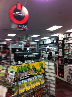 GAMESTOP - Updated December 2025 - 13 Reviews - 702 Bridgeport Ave ...