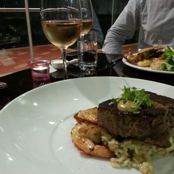 RED CRAY - Updated October 2025 - 17 Photos & 17 Reviews - 755 Beaufort ...