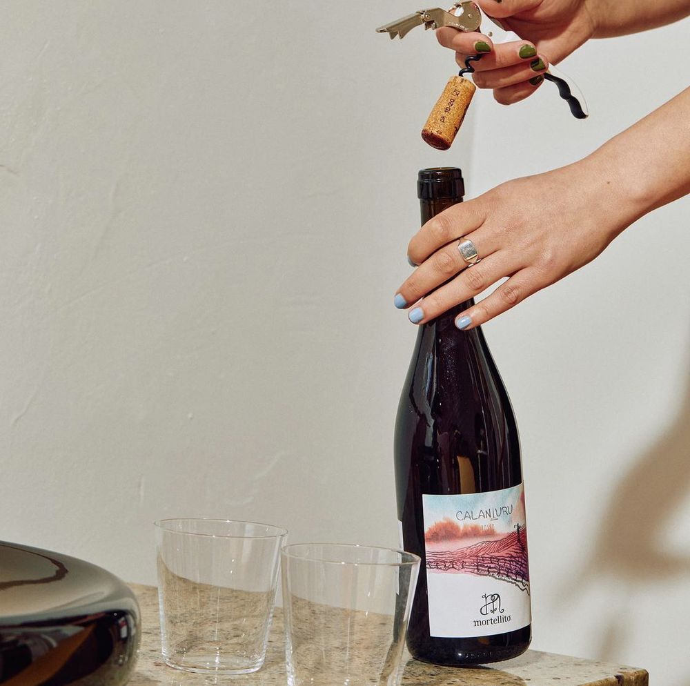 HALF MOON WINE STORE - 11 Photos - 3/28 Brereton St, Highgate Hill ...