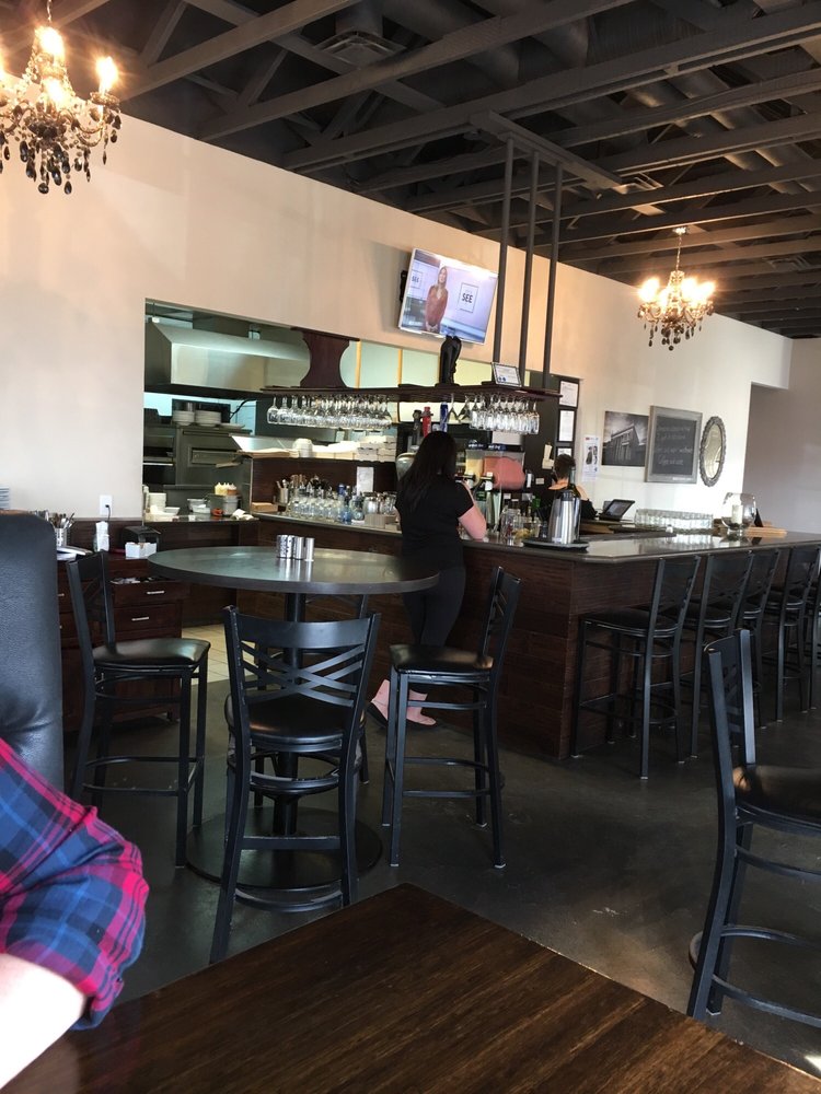 GROUCHY DADDY’S - Updated December 2025 - 18 Photos & 28 Reviews - 5038 ...