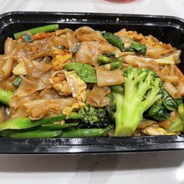 BLOCK 9 THAI STREET EATS - Updated July 2025 - 616 Photos & 516 Reviews ...