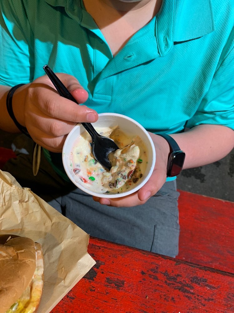 ROCKET DRIVE INN - Updated June 2025 - 33 Photos & 58 Reviews - 1118 ...