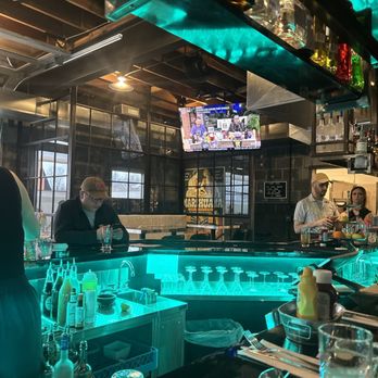 OAK PARKER - Updated April 2024 - 133 Photos & 75 Reviews - 13621 W ...