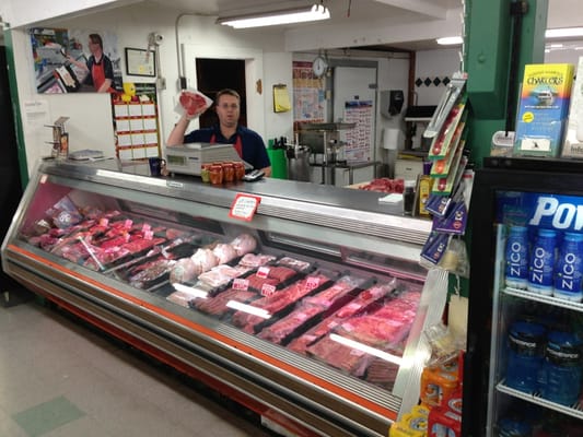 OAK TREE MARKET - Updated July 2025 - 12875 Madeira Park Road, Madeira ...