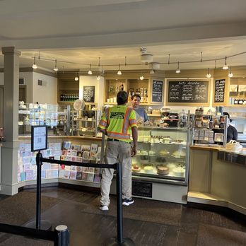 PASTICHE FINE DESSERTS - Updated October 2025 - 1250 Photos & 1402 ...